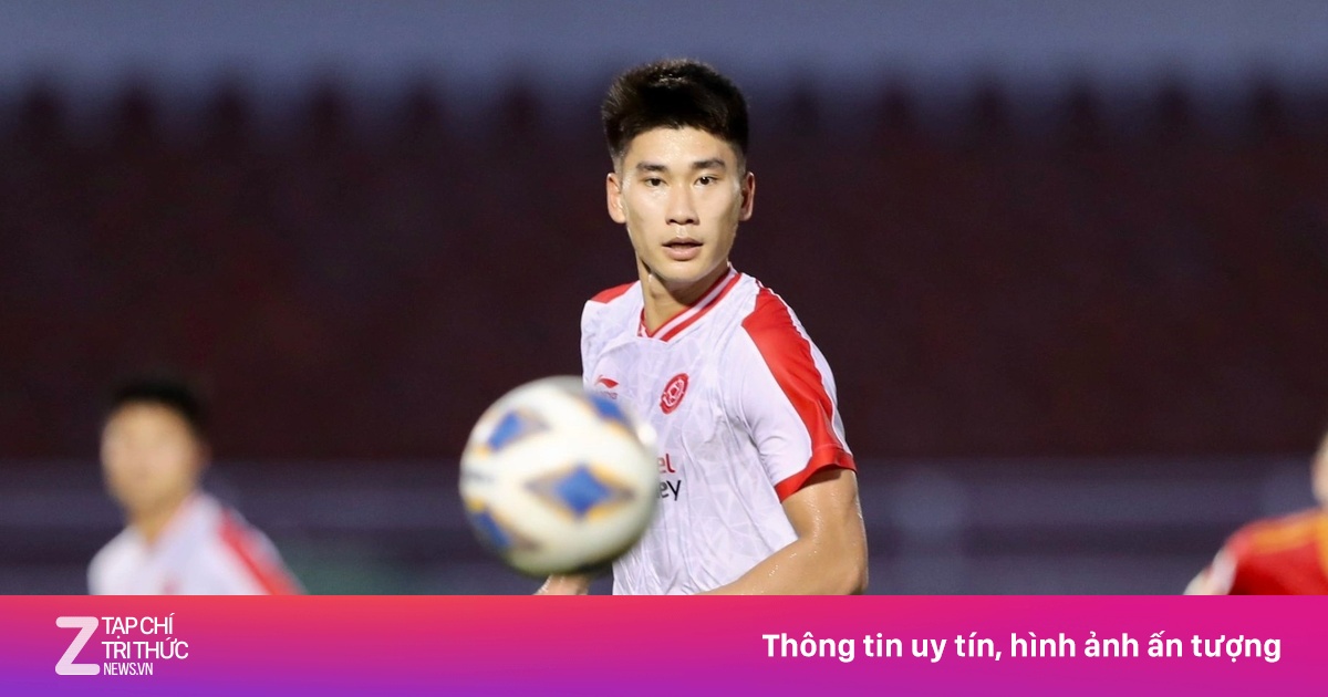 Nhâm Mạnh Dũng chơi nhạt nhòa trong lần đầu đá chính ở AFC Cup - Bóng ...
