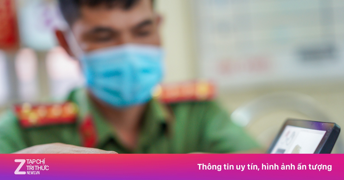 Công an TP.HCM: 'Cấp CCCD gắn chip cho người dân thường trú trước ...