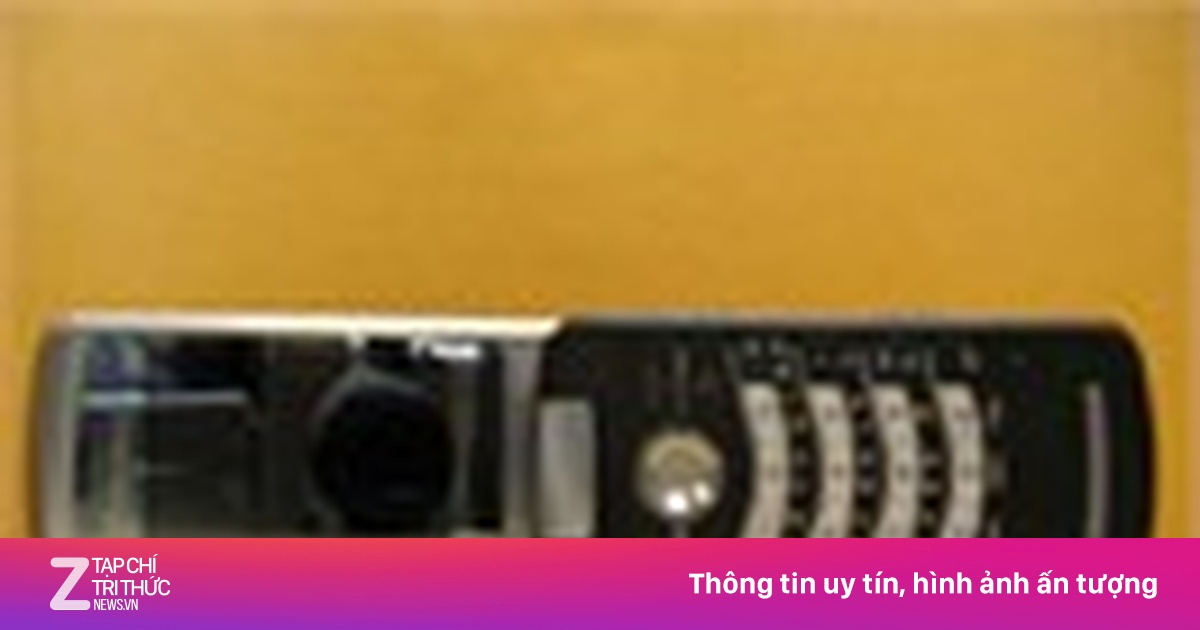 'Cận cảnh' BlackBerry 9100 KickStart - Công nghệ - ZNEWS.VN