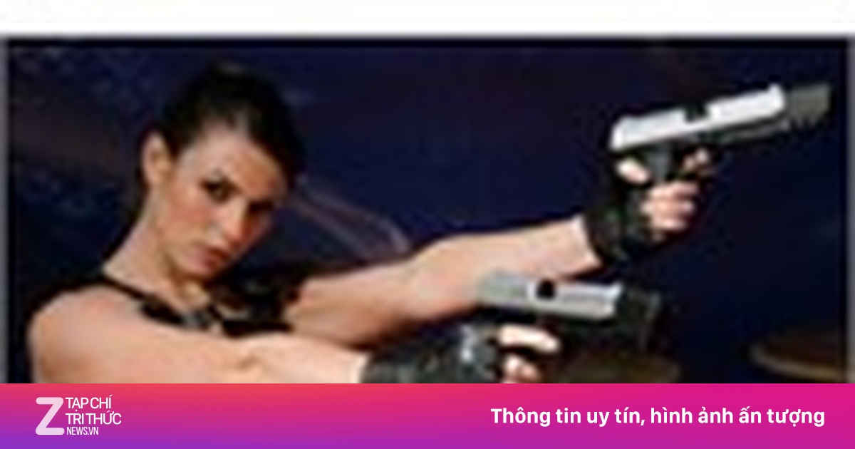 Chiêm ngưỡng Alison Carroll trong vai Lara Croft - ZNEWS.VN