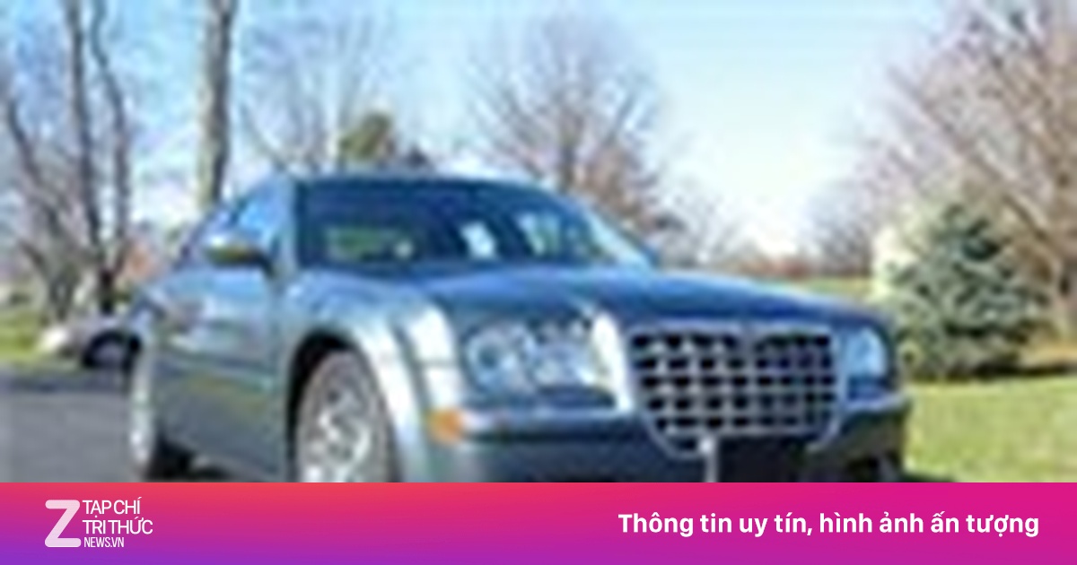 Bán đấu giá Chrysler 300C của Obama - Xe - ZNEWS.VN