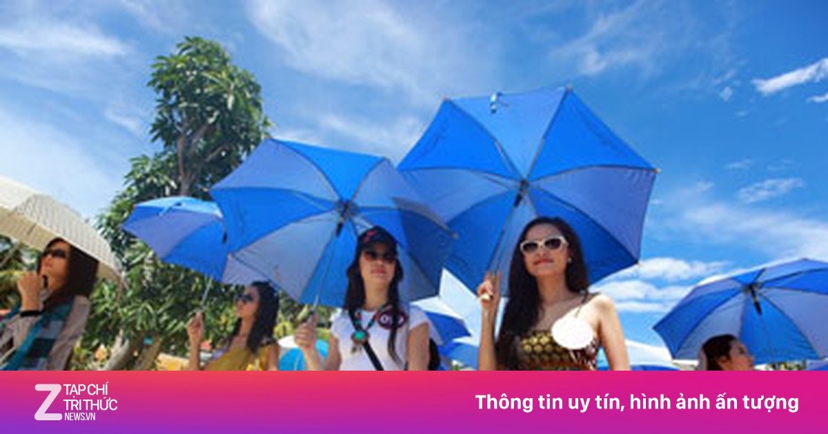 Thí sinh HHTG người Việt đẹp rực rỡ trong nắng - Thời trang Sao - ZNEWS.VN