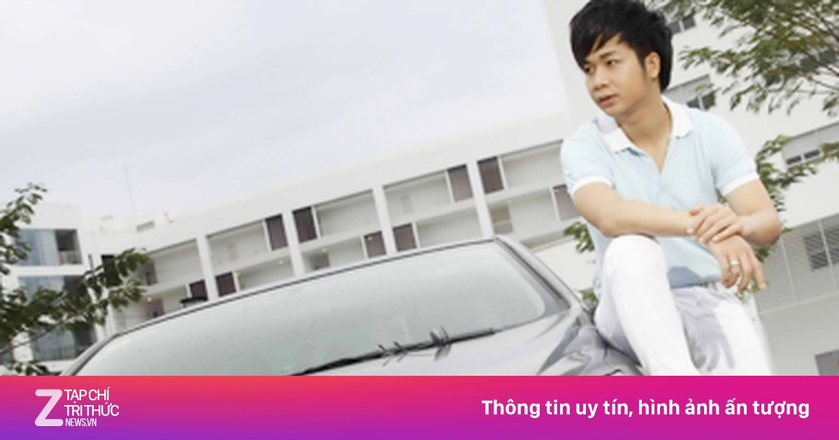 Quách Tuấn Du tạo dáng bên xế riêng - Nhạc Việt - ZNEWS.VN