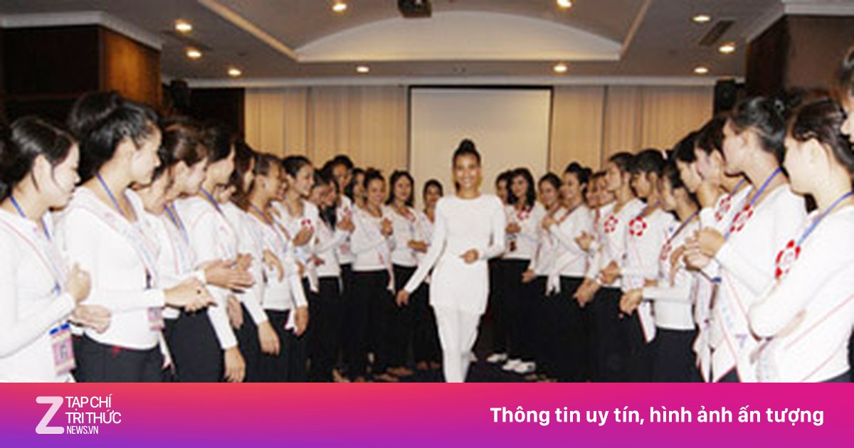 Trương Thị May làm mẫu hướng dẫn thí sinh HHDT ngồi thiền - Mặc đẹp ...