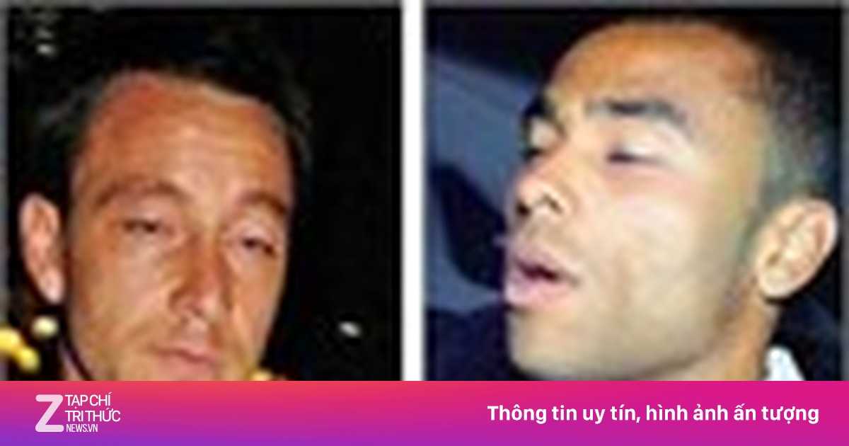 Cầu thủ Chelsea say sưa ăn mừng - Hậu trường - ZNEWS.VN