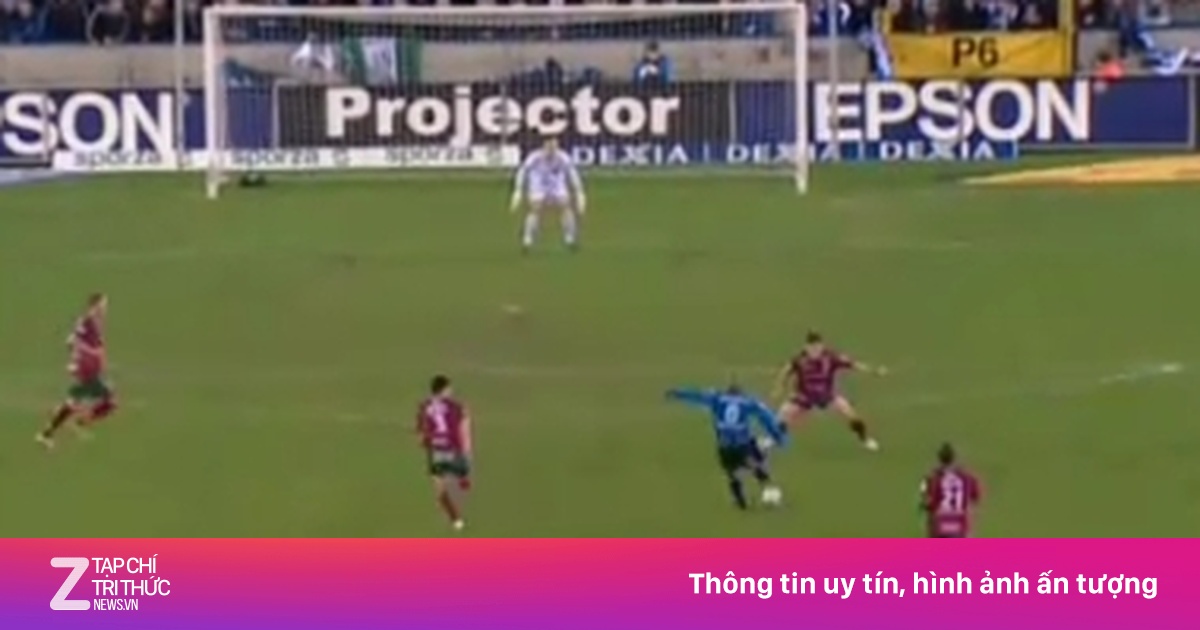 Pha solo ghi bàn hoàn hảo - Video bóng đá - ZNEWS.VN