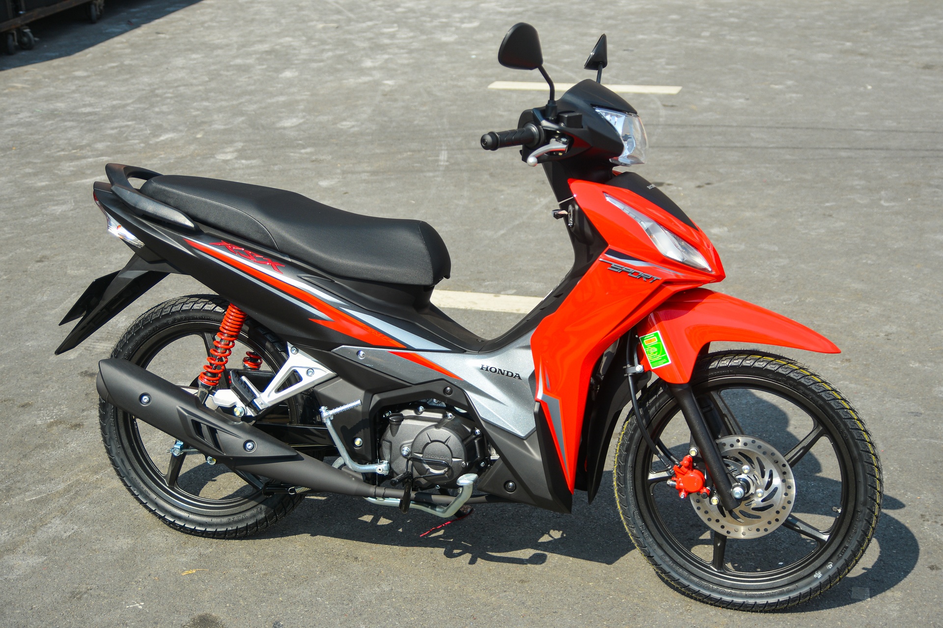 tin tức - Chi tiết Honda Wave RSX 2024: Đổi thiết kế, tăng giá bán | VOZ