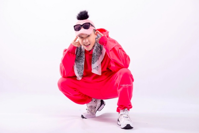 Young Uno ngừng biểu diễn 'Tuyết yêu thương' - Âm nhạc - ZNEWS.VN