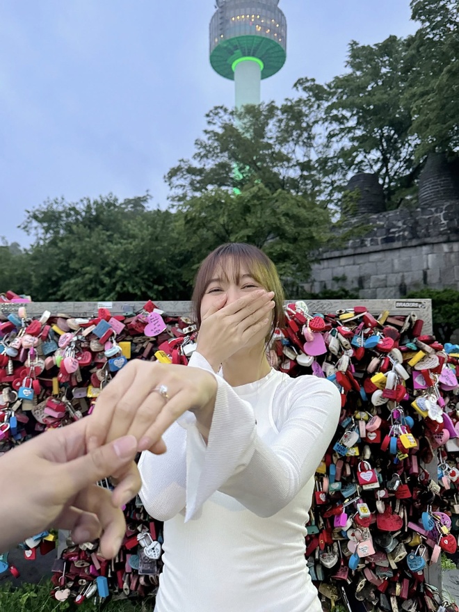 Diễn viên Nhung Gumiho được cầu hôn - Giải trí - ZNEWS.VN