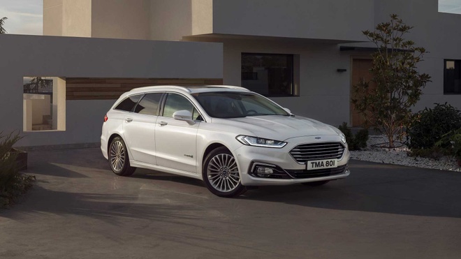 Ford Mondeo 2021 c ra m t Oto