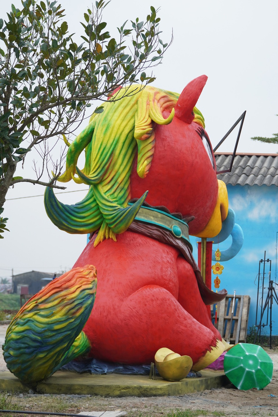 Lộ diện linh vật ngựa đầu tiên Tết Bính Ngọ - HỘI KỶ LỤC GIA VIỆT NAM ...